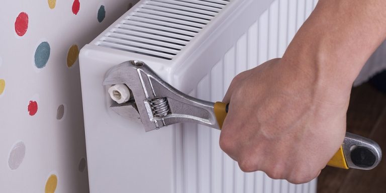 Changement Radiateur : Comment Le Démonter Sans L’endommager
